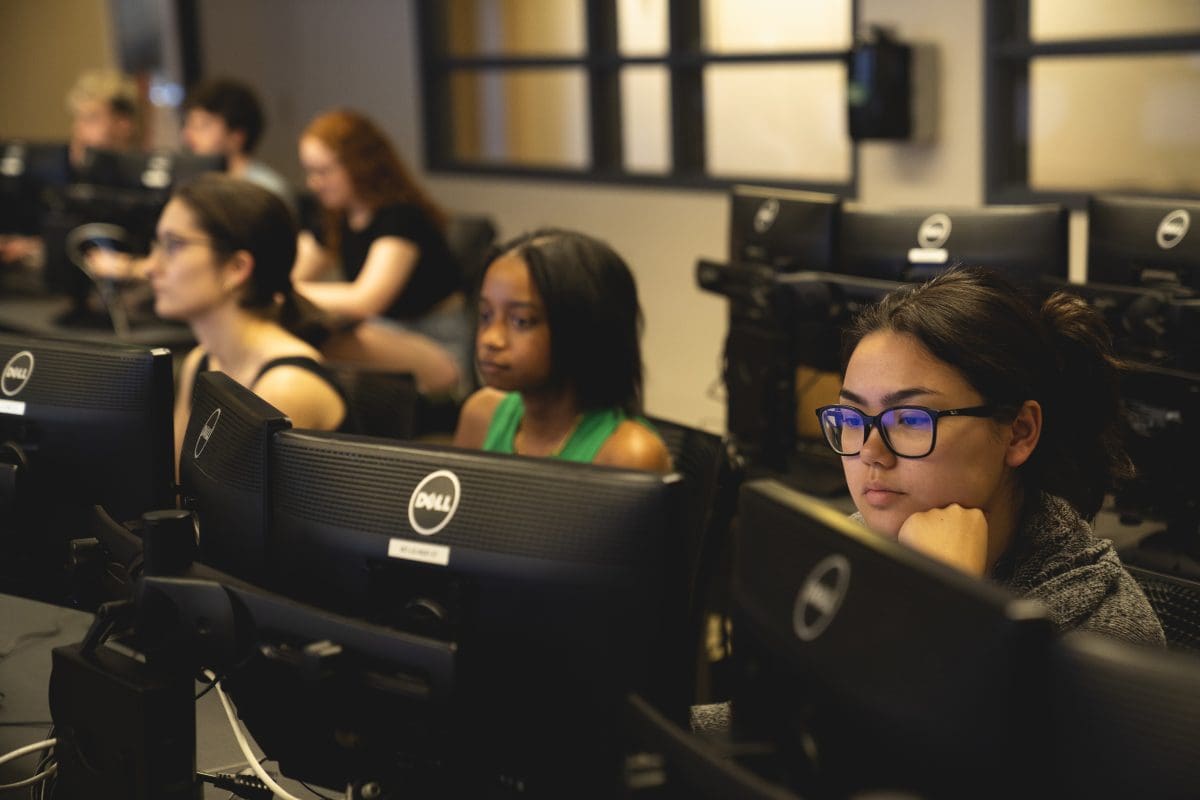 Online Library and Information Science Master’s Degree - iSchool | Syracuse University